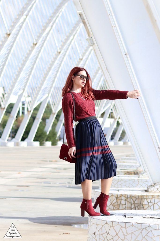 At the stadium | Outfits - Do You Speak Gossip?