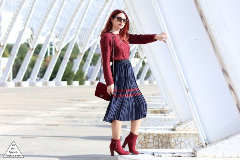 At the stadium | Outfits - Do You Speak Gossip?